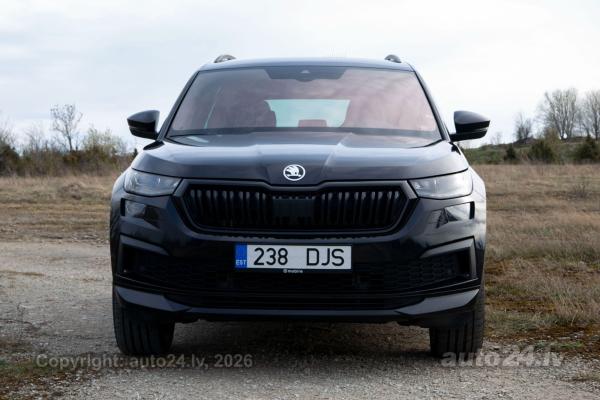 Melns Skoda Kodiaq 2023 Tallina, ar dzinēja tilpumu 2.00 L un nobraukumu 94 tūkst. km par 36000 €, foto 2 vietnē AUTOMOTO.COM.LV