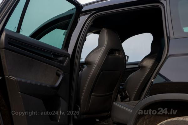 Melns Skoda Kodiaq 2023 Tallina, ar dzinēja tilpumu 2.00 L un nobraukumu 94 tūkst. km par 36000 €, foto 8 vietnē AUTOMOTO.COM.LV