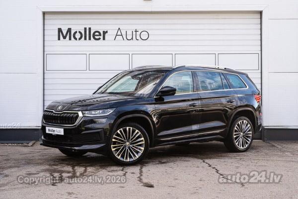 Black Skoda Kodiaq 2023 in Riga, with an engine capacity of 2.00 L and mileage of 145 thousand km for 38635 €, photo 1 on AUTOMOTO.COM.LV