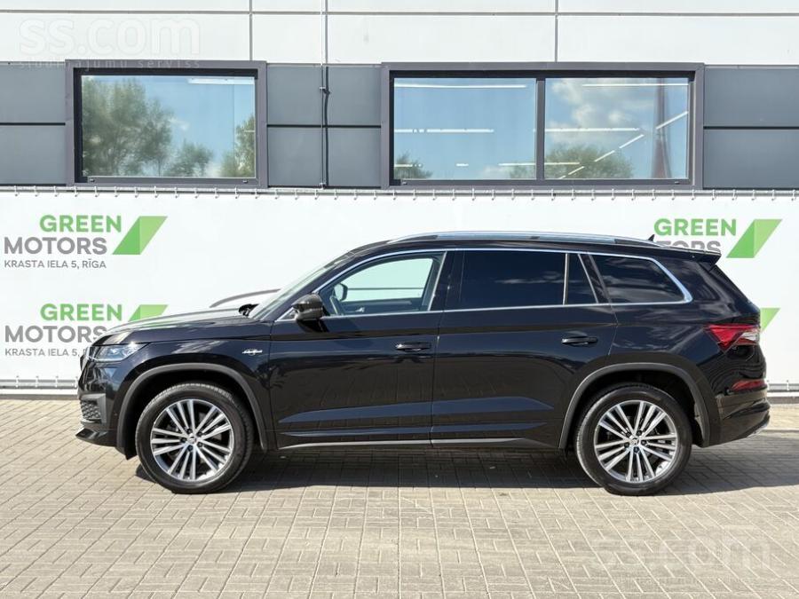 Черный Шкода Kodiaq 2023 в Рига, объемом двигателя 2.00 л и пробегом 48 тыс. км за 35000 €, фото 7 на AUTOMOTO.COM.LV