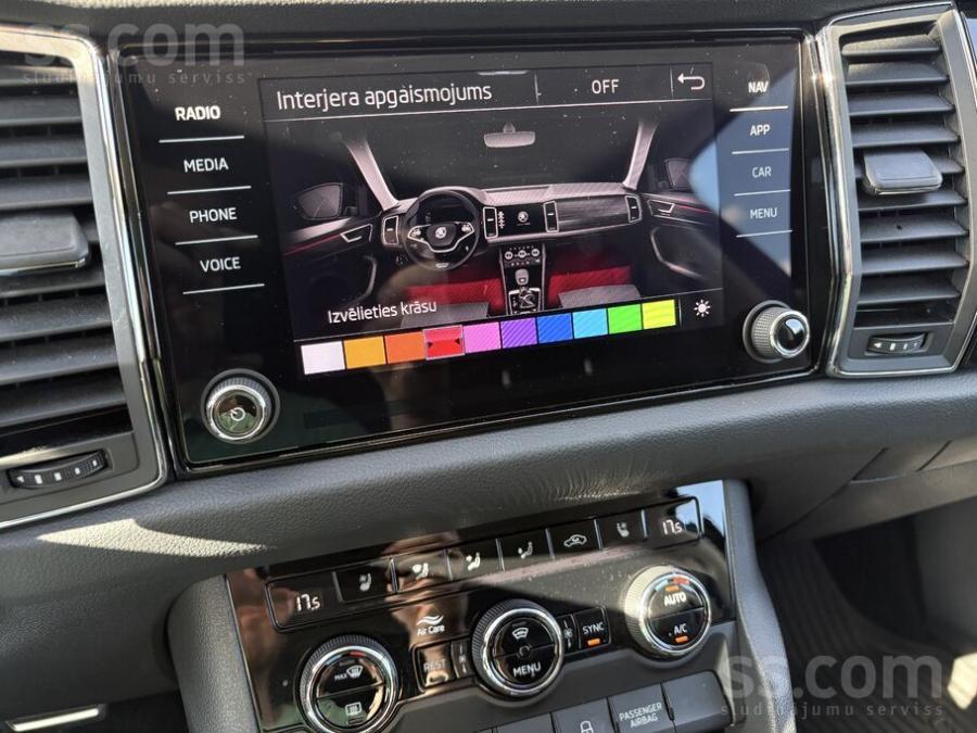 Черный Шкода Kodiaq 2023 в Рига, объемом двигателя 2.00 л и пробегом 48 тыс. км за 35000 €, фото 30 на AUTOMOTO.COM.LV