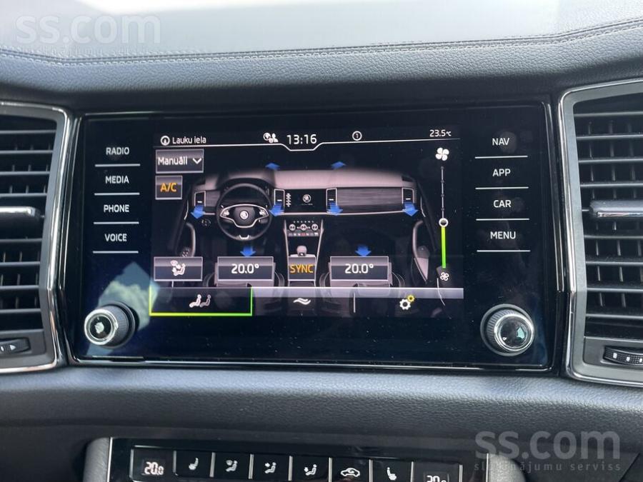 Melns Skoda Kodiaq 2023 Rīga, ar dzinēja tilpumu 2.00 L un nobraukumu 201 tūkst. km par 22590 €, foto 28 vietnē AUTOMOTO.COM.LV