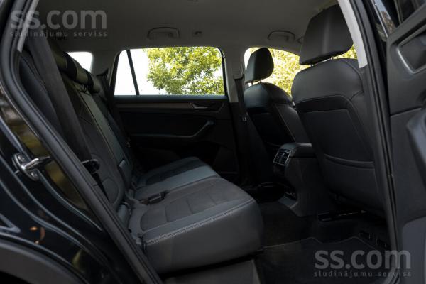 Black Skoda Kodiaq 2023 in Riga, with an engine capacity of 2.00 L and mileage of 222 thousand km for 23300 €, photo 6 on AUTOMOTO.COM.LV