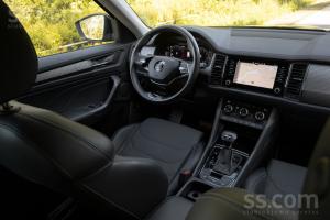 Черный Шкода Kodiaq 2023 в Рига, объемом двигателя 2.00 л и пробегом 222 тыс. км за 23300 €, фото 8 на AUTOMOTO.COM.LV