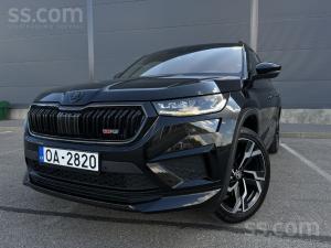 Черный Шкода Kodiaq 2023 в Рига, объемом двигателя 2.00 л и пробегом 58 тыс. км за 35990 €, фото  на AUTOMOTO.COM.LV
