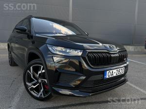 Черный Шкода Kodiaq 2023 в Рига, объемом двигателя 2.00 л и пробегом 58 тыс. км за 35990 €, фото 3 на AUTOMOTO.COM.LV