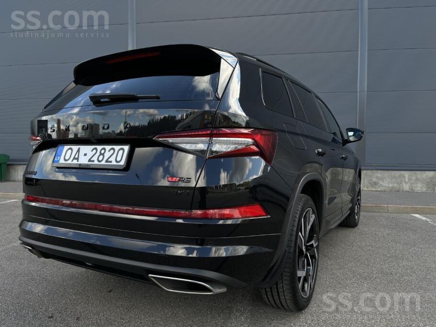 Черный Шкода Kodiaq 2023 в Рига, объемом двигателя 2.00 л и пробегом 58 тыс. км за 35990 €, фото 5 на AUTOMOTO.COM.LV