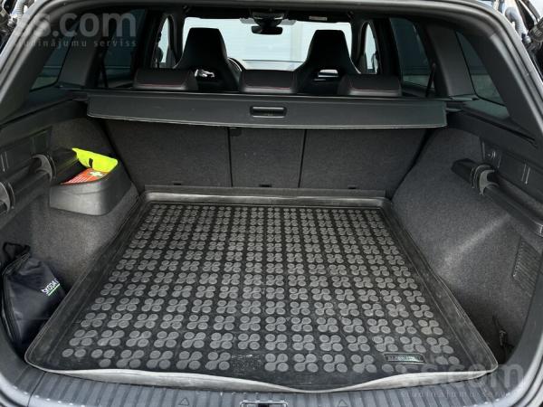 Melns Skoda Kodiaq 2023 Rīga, ar dzinēja tilpumu 2.00 L un nobraukumu 58 tūkst. km par 35990 €, foto 9 vietnē AUTOMOTO.COM.LV