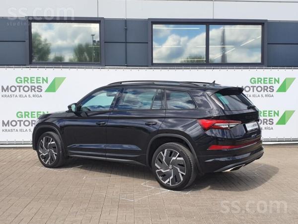 Black Skoda Kodiaq 2023 in Riga, with an engine capacity of 2.00 L and mileage of 40 thousand km for 35000 €, photo 5 on AUTOMOTO.COM.LV