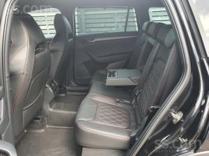 Черный Шкода Kodiaq 2023 в Рига, объемом двигателя 2.00 л и пробегом 40 тыс. км за 35000 €, фото 10 на AUTOMOTO.COM.LV