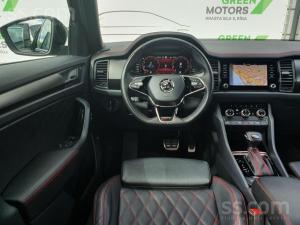 Черный Шкода Kodiaq 2023 в Рига, объемом двигателя 2.00 л и пробегом 40 тыс. км за 35000 €, фото 14 на AUTOMOTO.COM.LV