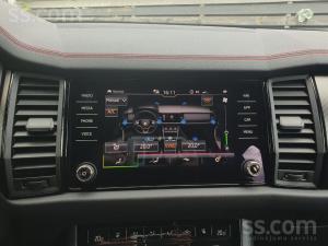 Черный Шкода Kodiaq 2023 в Рига, объемом двигателя 2.00 л и пробегом 40 тыс. км за 35000 €, фото 28 на AUTOMOTO.COM.LV