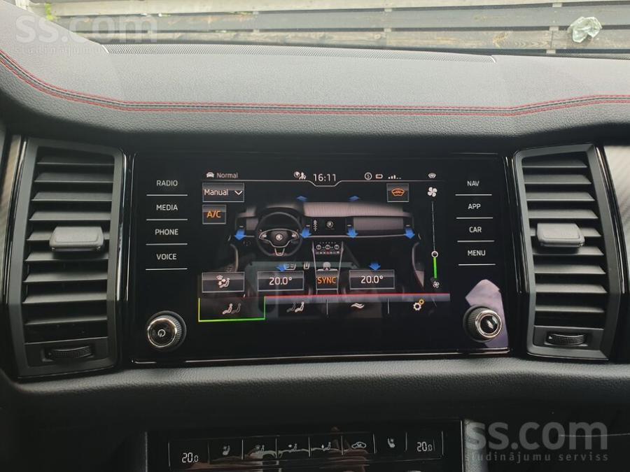 Черный Шкода Kodiaq 2023 в Рига, объемом двигателя 2.00 л и пробегом 40 тыс. км за 35000 €, фото 28 на AUTOMOTO.COM.LV
