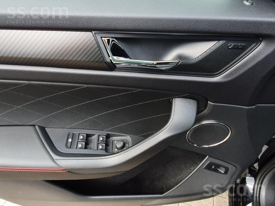 Черный Шкода Kodiaq 2023 в Рига, объемом двигателя 2.00 л и пробегом 40 тыс. км за 35000 €, фото 33 на AUTOMOTO.COM.LV