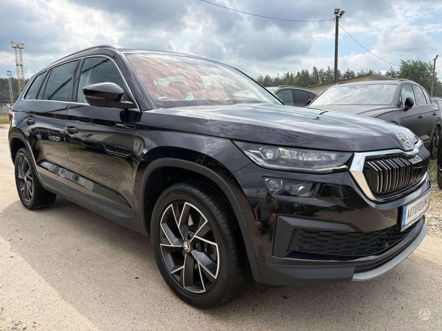 Черный Шкода Kodiaq 2023 в Вильнюс, объемом двигателя 1.97 л и пробегом 158 тыс. км за 26990 €, фото 3 на AUTOMOTO.COM.LV