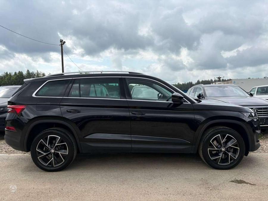 Черный Шкода Kodiaq 2023 в Вильнюс, объемом двигателя 1.97 л и пробегом 158 тыс. км за 26990 €, фото 6 на AUTOMOTO.COM.LV