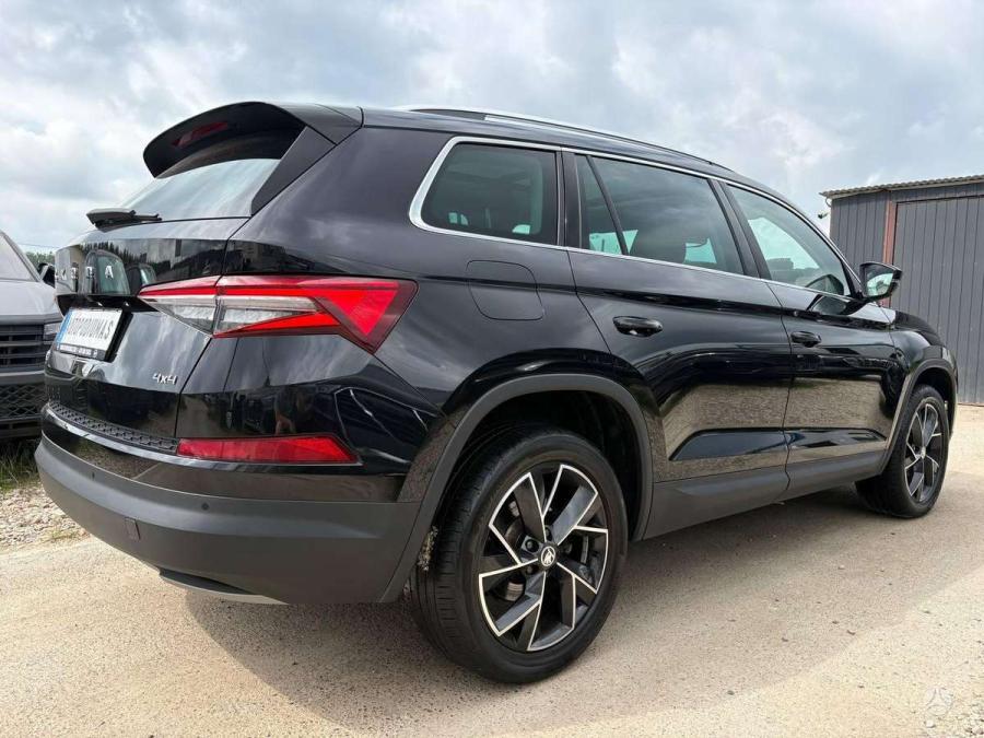 Черный Шкода Kodiaq 2023 в Вильнюс, объемом двигателя 1.97 л и пробегом 158 тыс. км за 26990 €, фото 8 на AUTOMOTO.COM.LV