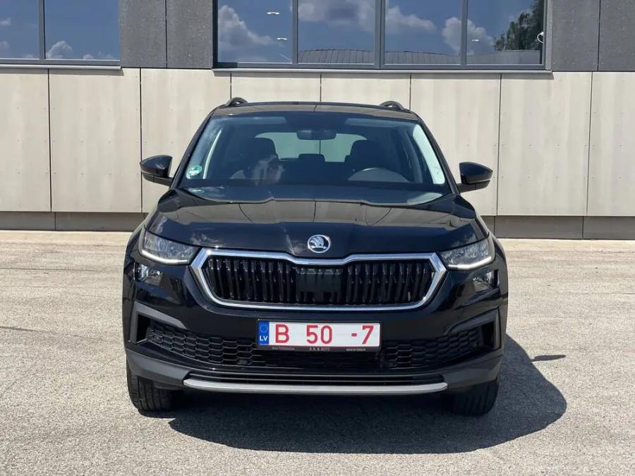 Melns Skoda Kodiaq 2023 Sigulda, ar dzinēja tilpumu 2.00 L un nobraukumu 201 tūkst. km par 22590 €, foto 3 vietnē AUTOMOTO.COM.LV