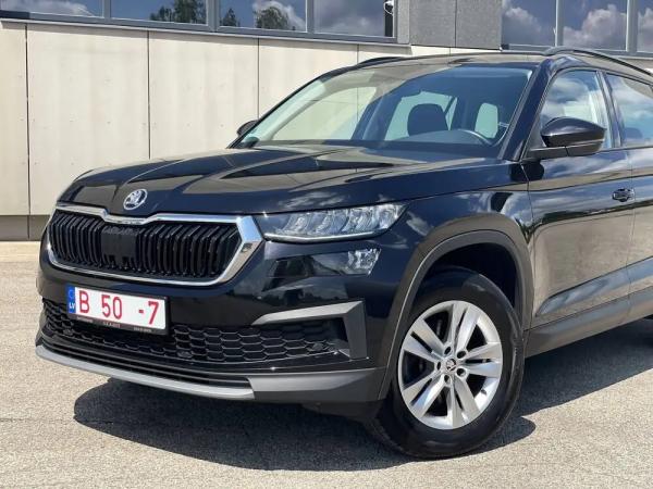 Melns Skoda Kodiaq 2023 Sigulda, ar dzinēja tilpumu 2.00 L un nobraukumu 201 tūkst. km par 22590 €, foto 9 vietnē AUTOMOTO.COM.LV
