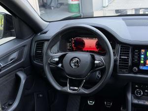 Melns Skoda Kodiaq 2023 Šauļi, ar dzinēja tilpumu 1.50 L un nobraukumu 188 tūkst. km par 24188 €, foto 16 vietnē AUTOMOTO.COM.LV