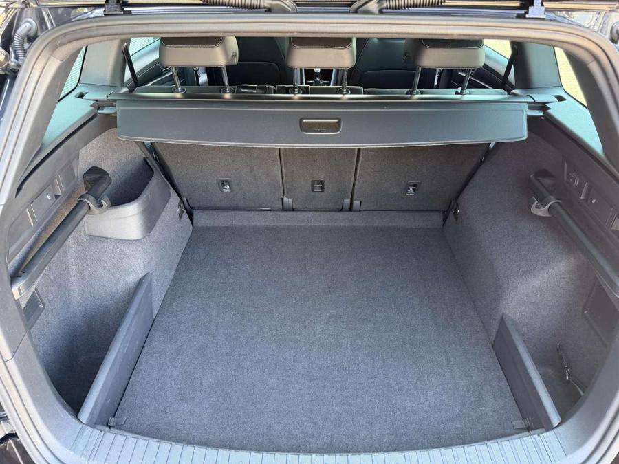 Melns Skoda Kodiaq 2023 Šauļi, ar dzinēja tilpumu 1.50 L un nobraukumu 188 tūkst. km par 24188 €, foto 23 vietnē AUTOMOTO.COM.LV
