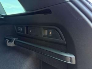 Melns Skoda Kodiaq 2023 Šauļi, ar dzinēja tilpumu 1.50 L un nobraukumu 188 tūkst. km par 24188 €, foto 24 vietnē AUTOMOTO.COM.LV
