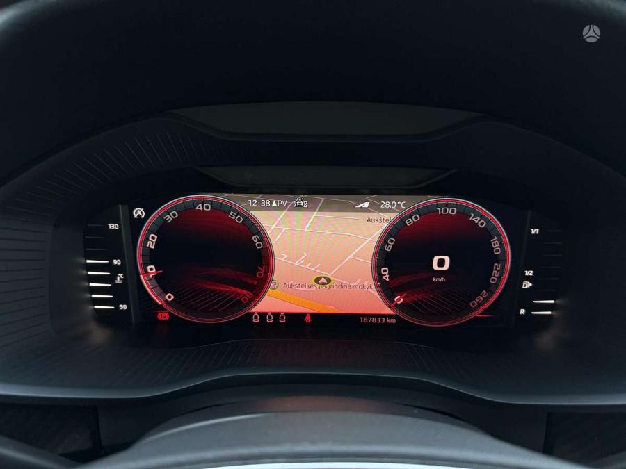 Melns Skoda Kodiaq 2023 Šauļi, ar dzinēja tilpumu 1.50 L un nobraukumu 188 tūkst. km par 24188 €, foto 27 vietnē AUTOMOTO.COM.LV