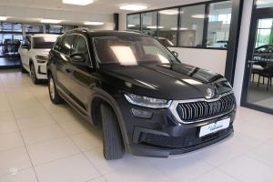 Черный Шкода Kodiaq 2023 в Вильнюс, объемом двигателя 1.98 л и пробегом 120 тыс. км за 29500 €, фото 4 на AUTOMOTO.COM.LV