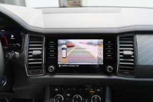 Черный Шкода Kodiaq 2023 в Вильнюс, объемом двигателя 1.98 л и пробегом 120 тыс. км за 29500 €, фото 12 на AUTOMOTO.COM.LV