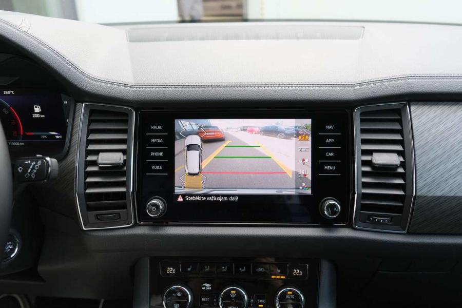 Черный Шкода Kodiaq 2023 в Вильнюс, объемом двигателя 1.98 л и пробегом 120 тыс. км за 29500 €, фото 12 на AUTOMOTO.COM.LV