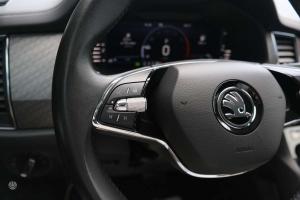 Черный Шкода Kodiaq 2023 в Вильнюс, объемом двигателя 1.98 л и пробегом 120 тыс. км за 29500 €, фото 20 на AUTOMOTO.COM.LV