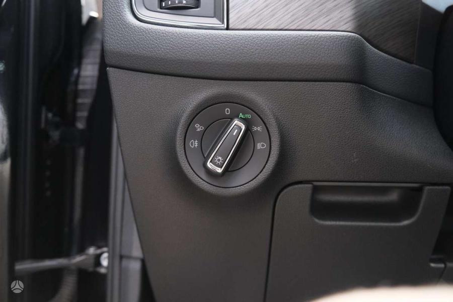 Черный Шкода Kodiaq 2023 в Вильнюс, объемом двигателя 1.98 л и пробегом 120 тыс. км за 29500 €, фото 24 на AUTOMOTO.COM.LV