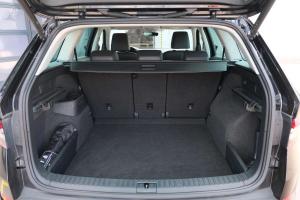 Черный Шкода Kodiaq 2023 в Вильнюс, объемом двигателя 1.98 л и пробегом 120 тыс. км за 29500 €, фото 29 на AUTOMOTO.COM.LV