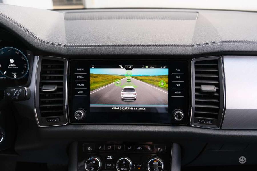 Черный Шкода Kodiaq 2023 в Вильнюс, объемом двигателя 1.50 л и пробегом 89 тыс. км за 25400 €, фото 14 на AUTOMOTO.COM.LV