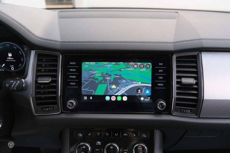 Черный Шкода Kodiaq 2023 в Вильнюс, объемом двигателя 1.50 л и пробегом 89 тыс. км за 25400 €, фото 16 на AUTOMOTO.COM.LV