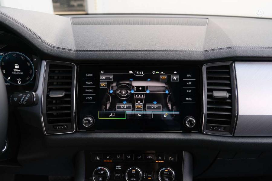 Черный Шкода Kodiaq 2023 в Вильнюс, объемом двигателя 1.50 л и пробегом 89 тыс. км за 25400 €, фото 17 на AUTOMOTO.COM.LV