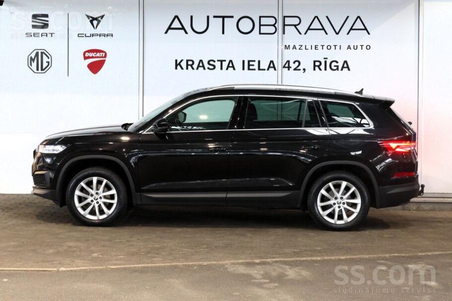 Черный Шкода Kodiaq 2023 в Рига, объемом двигателя 2.00 л и пробегом 92 тыс. км за 27600 €, фото 5 на AUTOMOTO.COM.LV