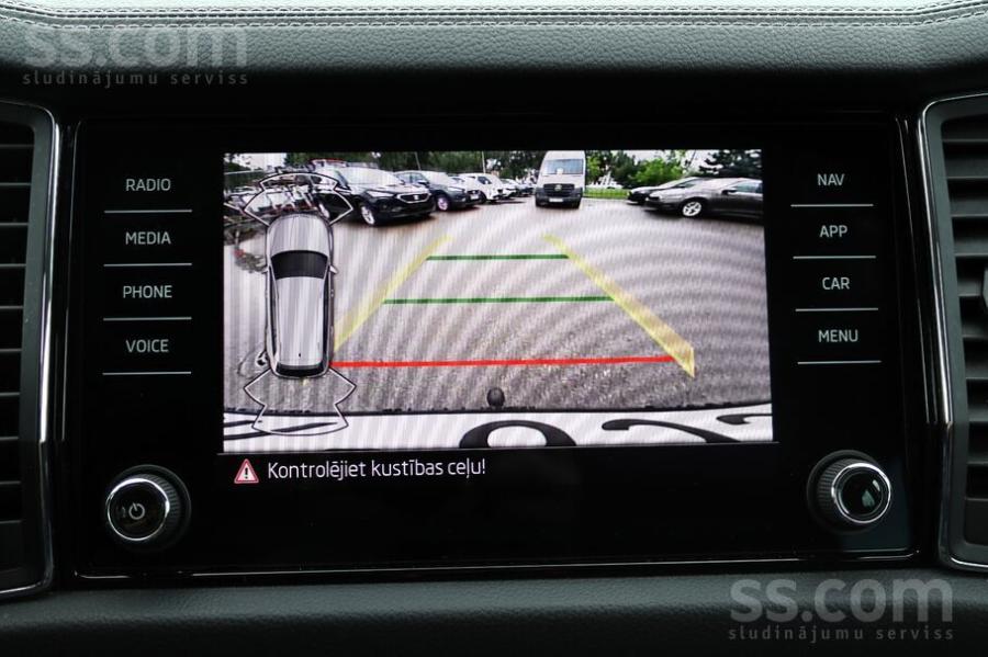 Черный Шкода Kodiaq 2023 в Рига, объемом двигателя 2.00 л и пробегом 92 тыс. км за 27600 €, фото 14 на AUTOMOTO.COM.LV