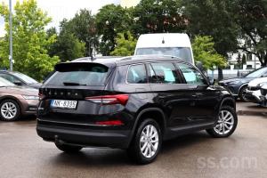 Черный Шкода Kodiaq 2023 в Рига, объемом двигателя 2.00 л и пробегом 92 тыс. км за 27600 €, фото 30 на AUTOMOTO.COM.LV