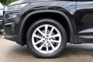 Черный Шкода Kodiaq 2023 в Рига, объемом двигателя 2.00 л и пробегом 92 тыс. км за 27600 €, фото 31 на AUTOMOTO.COM.LV