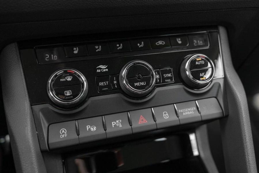 Черный Шкода Kodiaq 2023 в Вильнюс, объемом двигателя 2.00 л и пробегом 163 тыс. км за 27700 €, фото 15 на AUTOMOTO.COM.LV