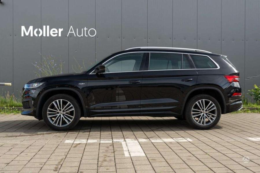 Black Skoda Kodiaq 2023 in Vilnius, with an engine capacity of 2.00 L and mileage of 163 thousand km for 27700 €, photo 3 on AUTOMOTO.COM.LV
