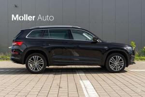 Black Skoda Kodiaq 2023 in Vilnius, with an engine capacity of 2.00 L and mileage of 163 thousand km for 27700 €, photo 8 on AUTOMOTO.COM.LV