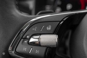 Black Skoda Kodiaq 2023 in Vilnius, with an engine capacity of 2.00 L and mileage of 163 thousand km for 27700 €, photo 12 on AUTOMOTO.COM.LV