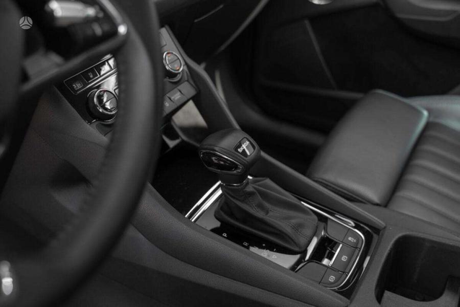 Black Skoda Kodiaq 2023 in Vilnius, with an engine capacity of 2.00 L and mileage of 163 thousand km for 27700 €, photo 16 on AUTOMOTO.COM.LV