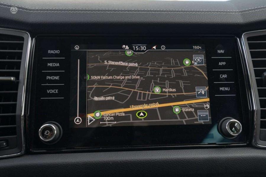Black Skoda Kodiaq 2023 in Vilnius, with an engine capacity of 2.00 L and mileage of 163 thousand km for 27700 €, photo 22 on AUTOMOTO.COM.LV