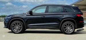 Черный Шкода Kodiaq 2023 в Вильнюс, объемом двигателя 1.97 л и пробегом 239 тыс. км за 27850 €, фото  на AUTOMOTO.COM.LV