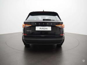 Черный Шкода Kodiaq 2023 в Вильнюс, объемом двигателя 1.97 л и пробегом 103 тыс. км за 25500 €, фото 6 на AUTOMOTO.COM.LV