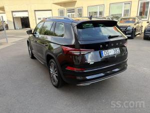 Черный Шкода Kodiaq 2023 в Рига, объемом двигателя 2.00 л и пробегом 147 тыс. км за 27200 €, фото 5 на AUTOMOTO.COM.LV