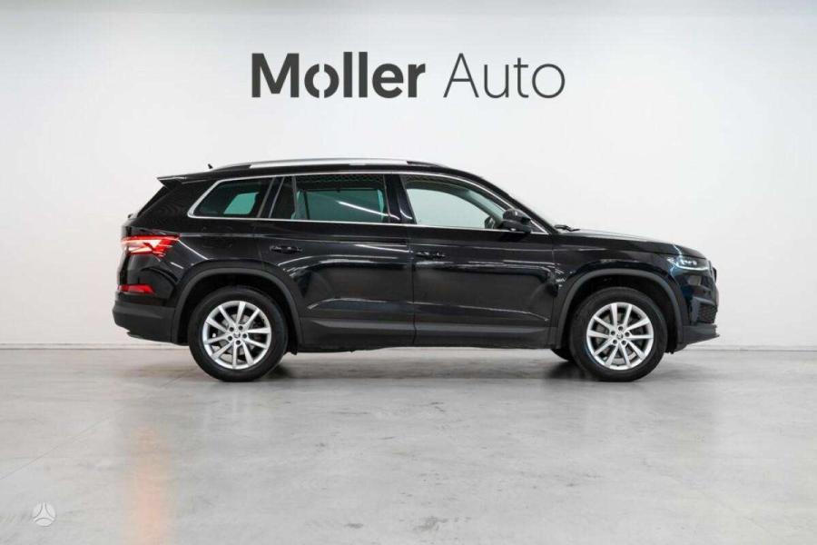 Черный Шкода Kodiaq 2023 в Вильнюс, объемом двигателя 2.00 л и пробегом 118 тыс. км за 29900 €, фото 5 на AUTOMOTO.COM.LV